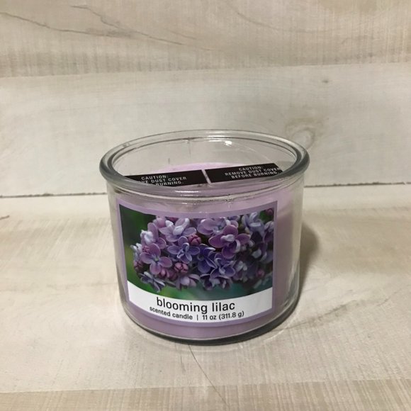 Accents | 11oz Glass Jar 3wick Clasico Blooming Lilac Candle | Poshmark